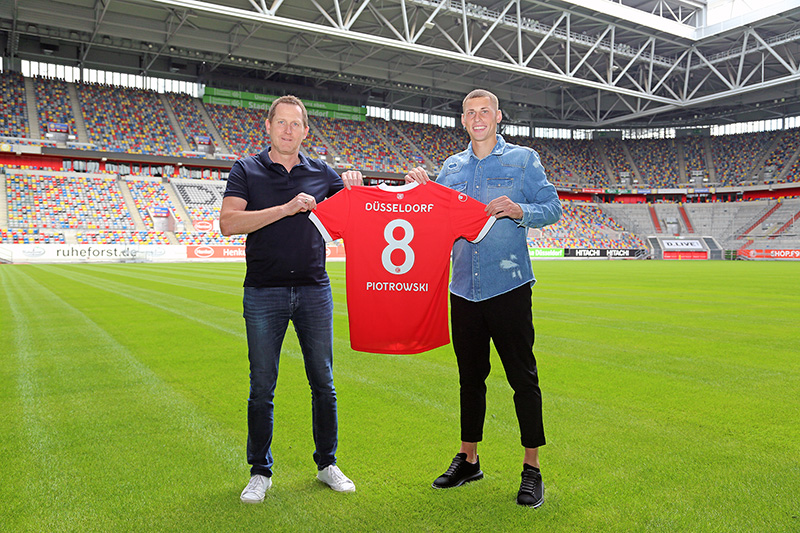 Fortuna Düsseldorf 1895: フォルトゥナがJAKUB PIOTROWSKIとの契約を締結